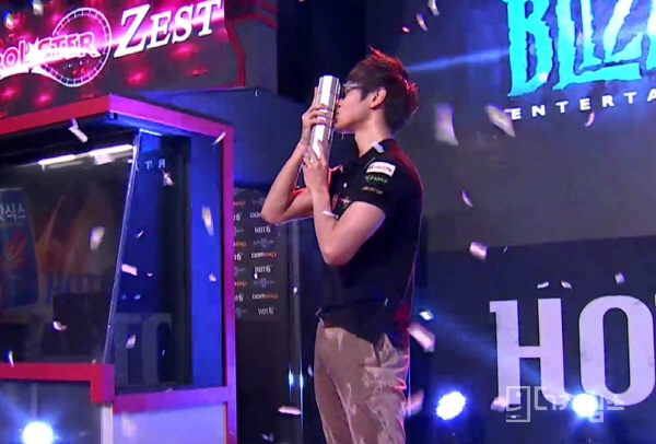 KT 주성욱, 'GSL' 첫 로열로더 등극